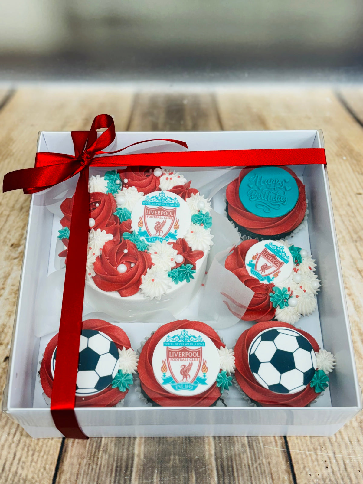 Football Bento Box | Truffles Bakers & Confectioners LTD